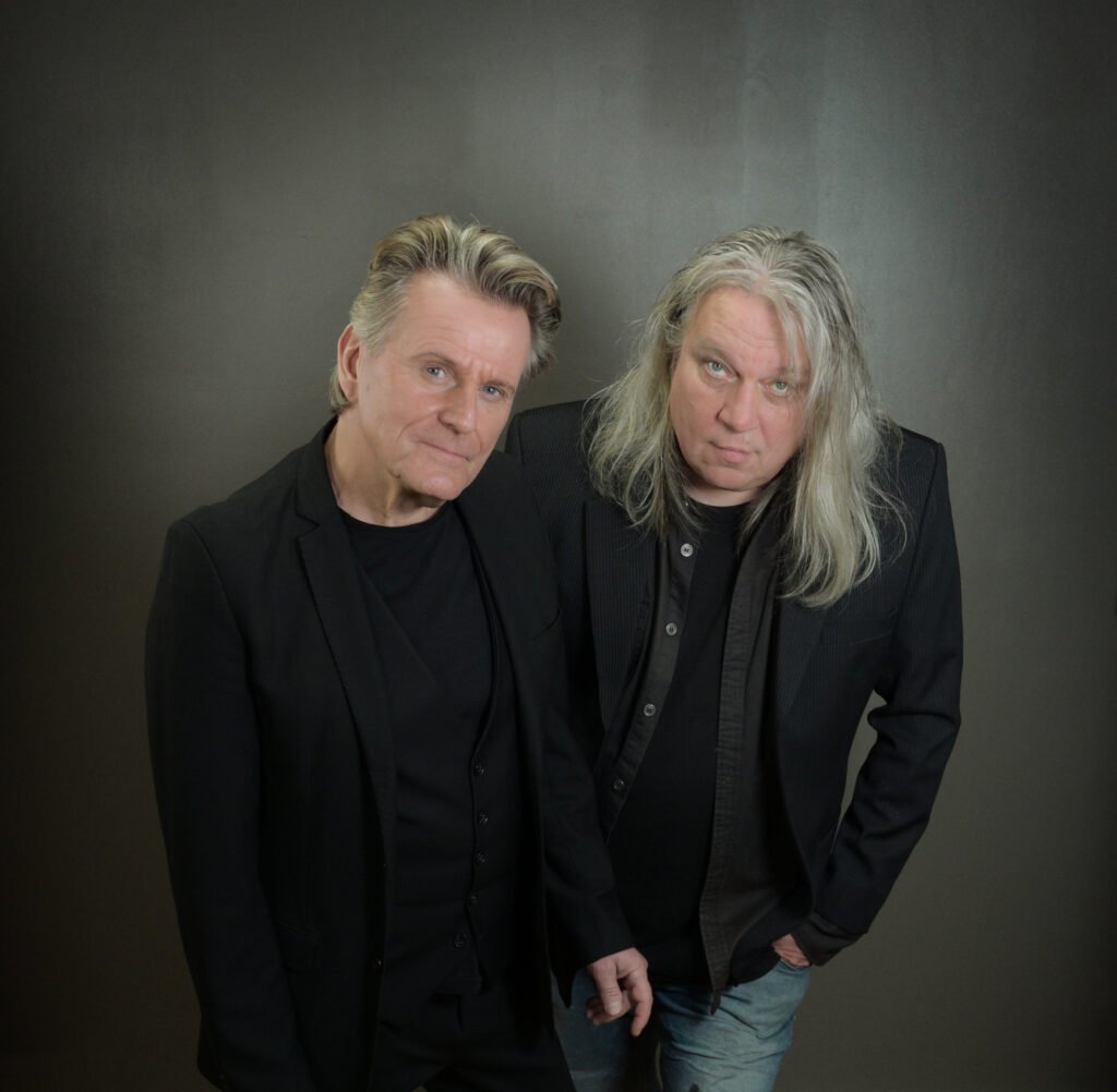 PUOLIKUU - Ohjelmapalvelu Dragonwhite Oy